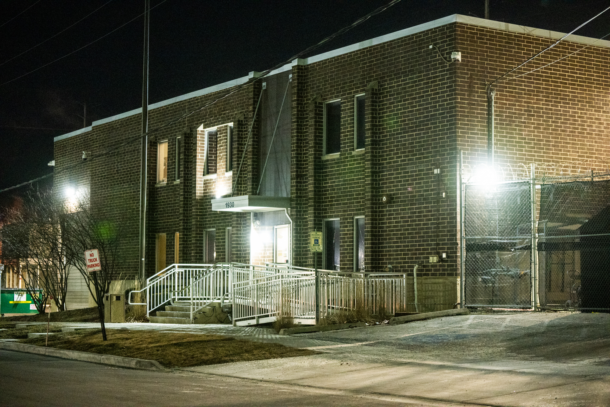 Broadview ICE Facility Must Provide Basics Like Water, Calls With ...