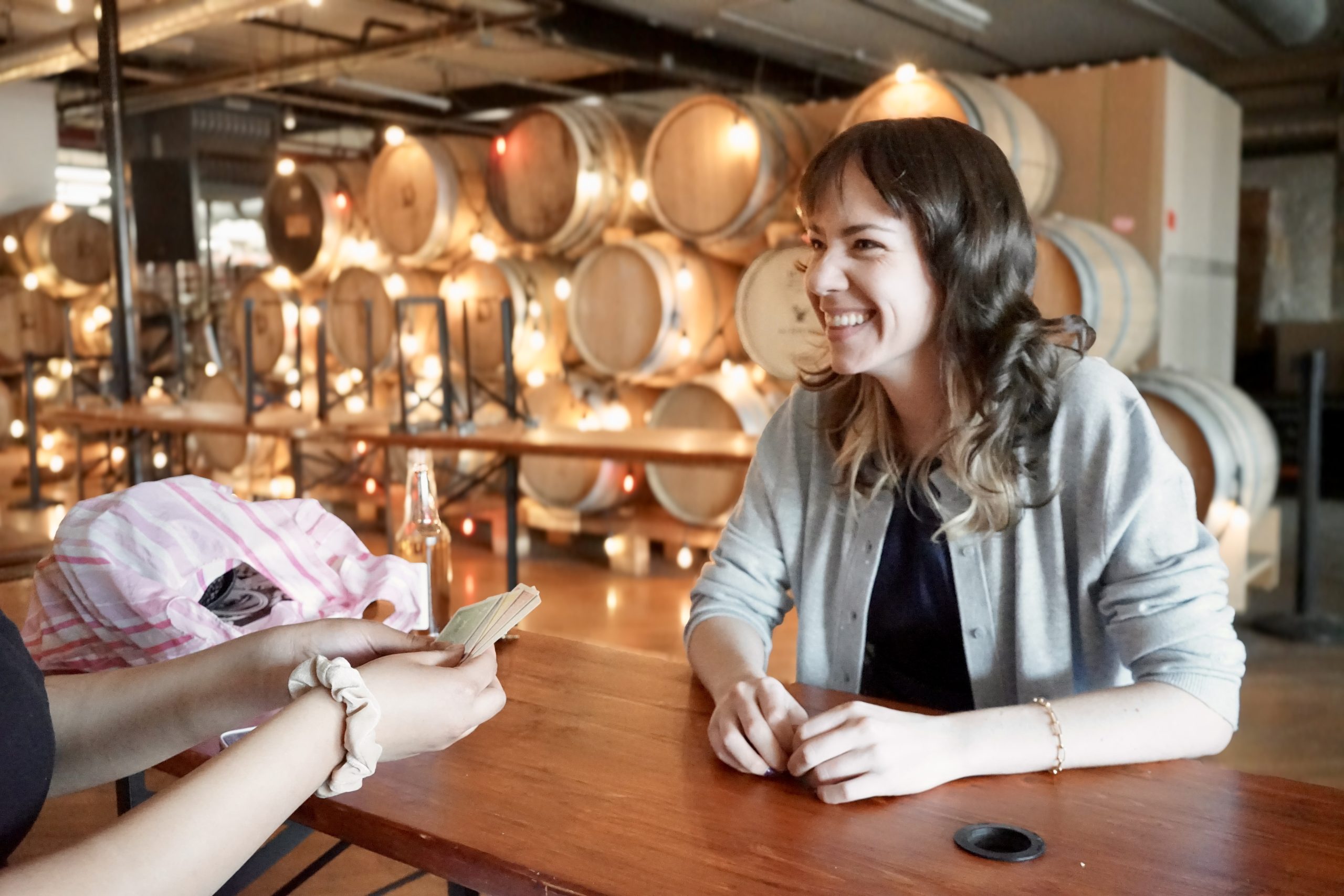 This Lincoln Square Mentalist Is Reviving Chicago Tavern Magic, One ...
