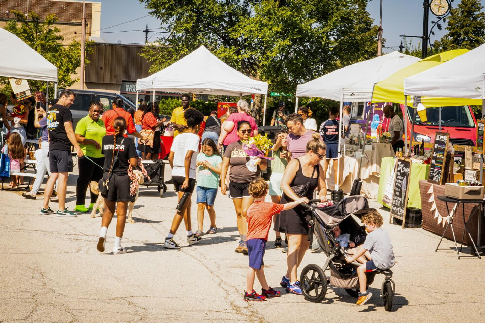 95th Street Farmers Market Returns To Beverly With 30+ Vendors, Musicians